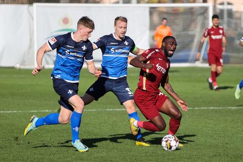 Lilien-Kapitän Holland: Dran bleiben, die Großen ärgern