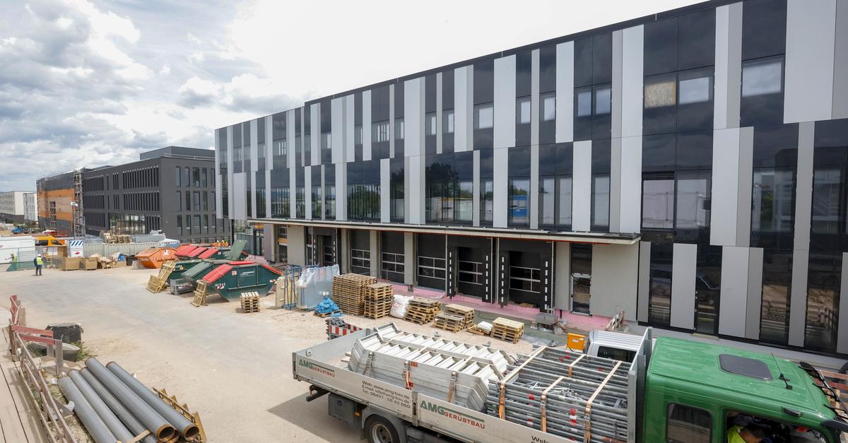 Sicherheitsbedenken: Tests von Biontech-Krebsmittel gestoppt